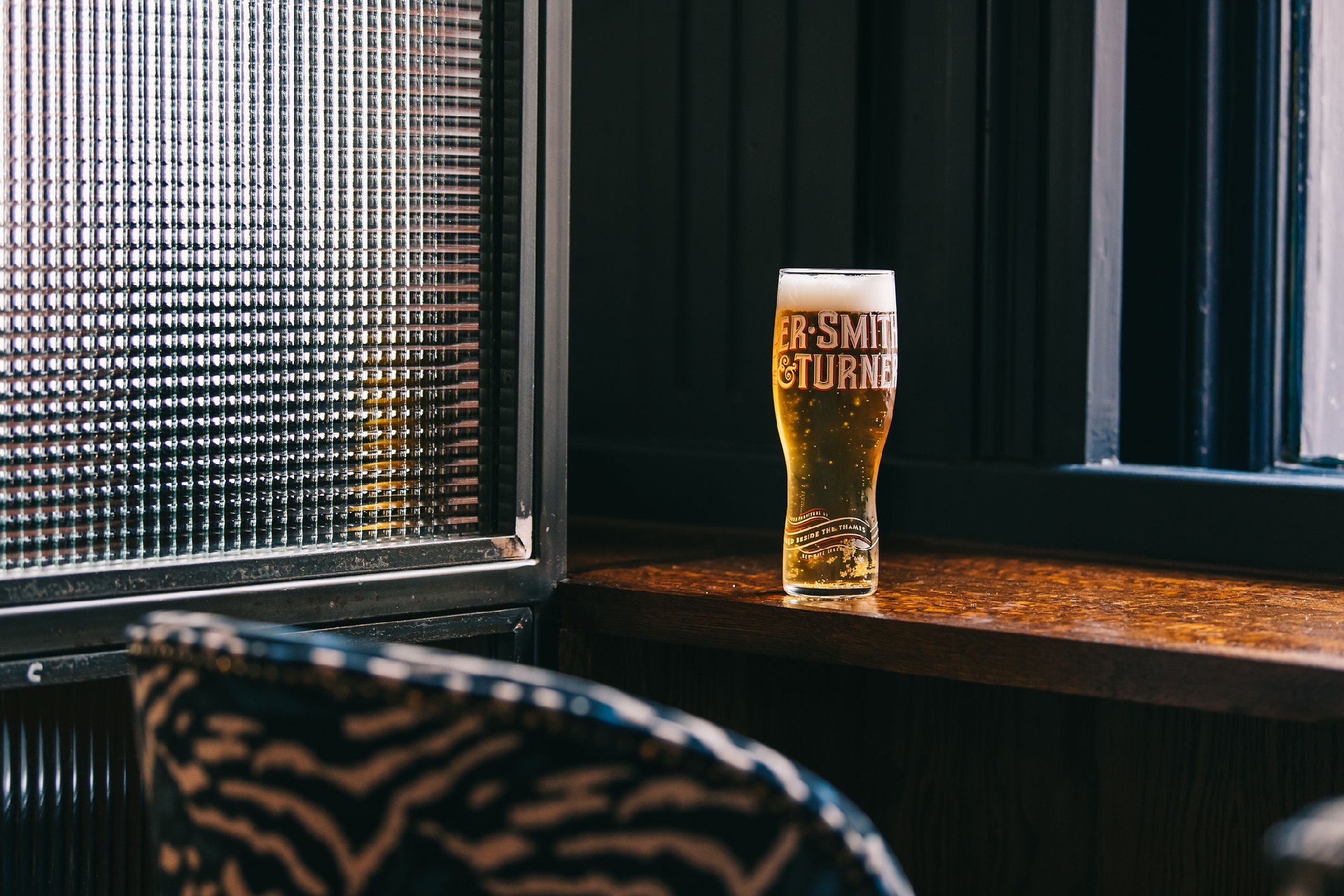 Drink at The Astronomer Pub & Restaurant, Bishopsgate